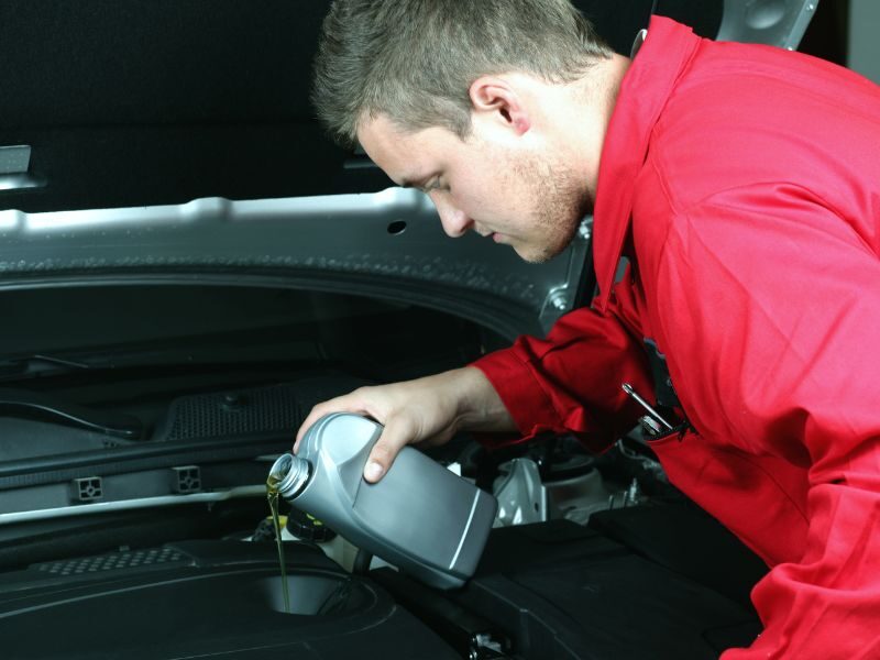 Questions About Your Oil Change | Lancaster, PA | Dutch Valley Auto Works